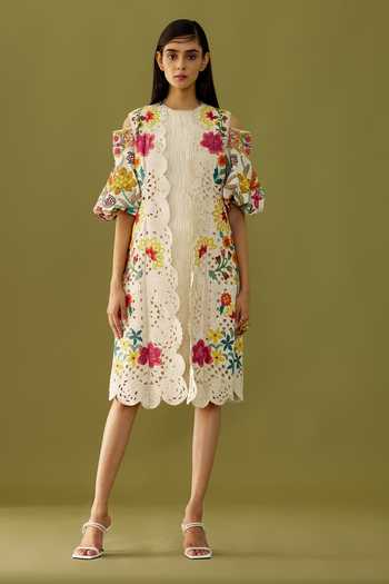 Buy Chandrima Ivory Kala Cotton Cold Shoulder Jacket Online | Aza Fashions