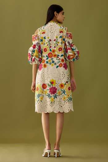 Buy Chandrima Ivory Kala Cotton Cold Shoulder Jacket Online | Aza Fashions