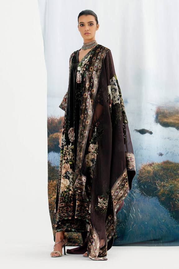 Buy Rajdeep Ranawat Black Silk Organza Behrom Floral Print Dupatta ...