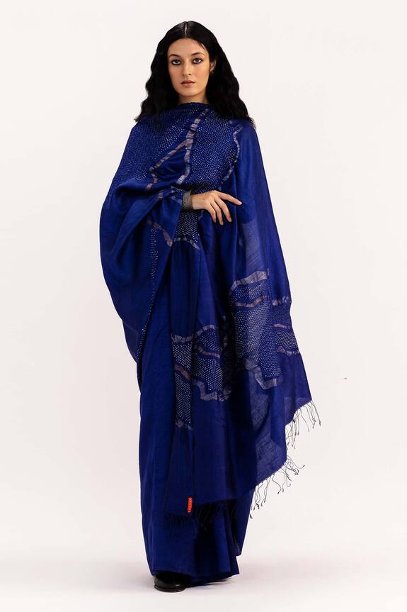 Buy Studio Medium Blue Lehar Handwoven Bengal Silk Jamban Saree Online | Aza Fashions