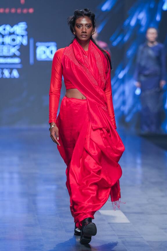 Buy Studio Medium Pink Lehar Handwoven Bengal Silk Jamban Saree Online ...