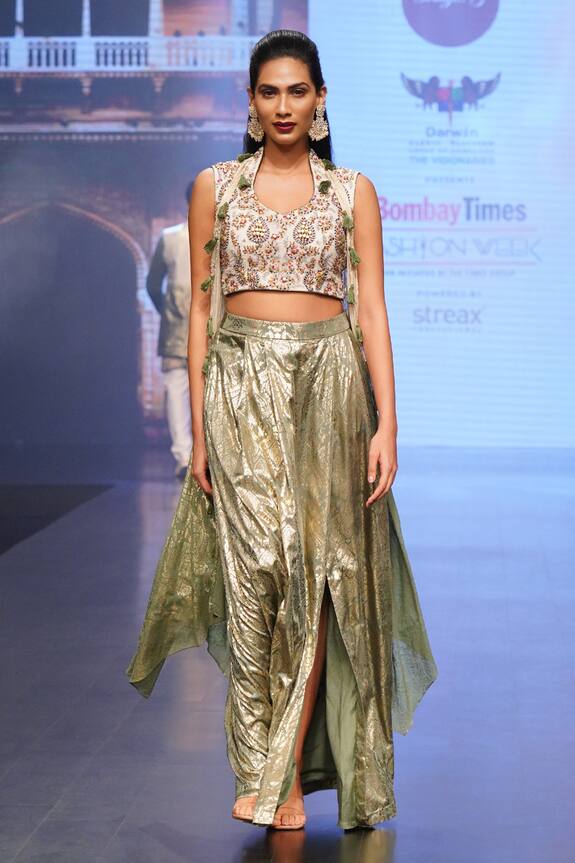 Buy Soniya G Grey Pure Silk Blend Foil Print Skirt Cape Set Online ...