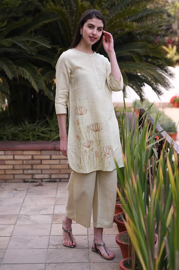 Buy Linen Bloom Green Linen Embroidered Tunic Online | Aza Fashions