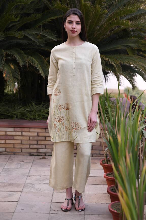 Buy Linen Bloom Green Linen Embroidered Tunic Online | Aza Fashions