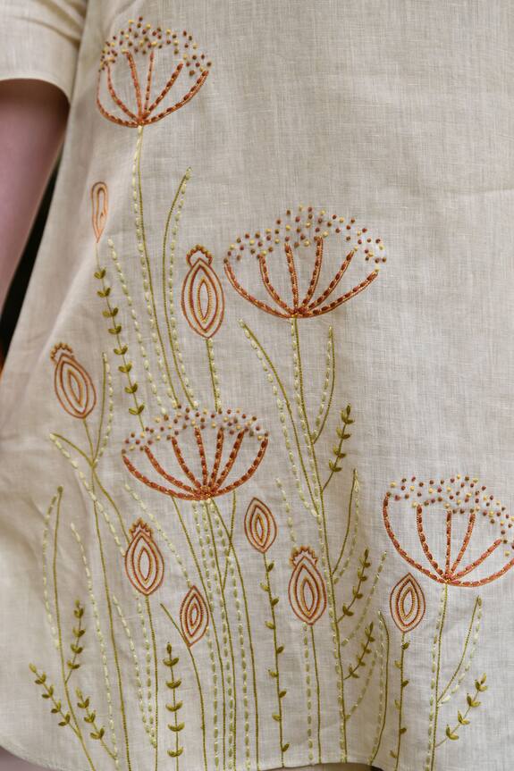 Buy Linen Bloom Green Linen Embroidered Tunic Online | Aza Fashions