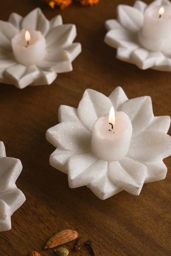 Buy Kaksh Studio Flower Tea Light Holder (single Pc) Online | Aza Fashions