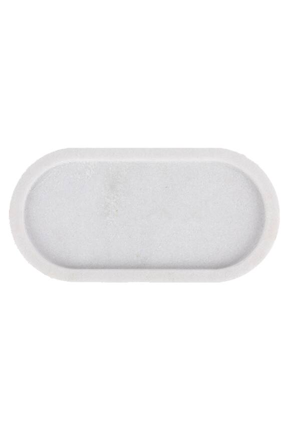 Buy Kaksh Studio Marble Oval Tray (single Pc) Online | Aza Fashions