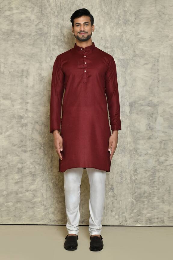 Buy Naintara Bajaj Maroon Cotton Blend Solid Kurta Set Online | Aza ...