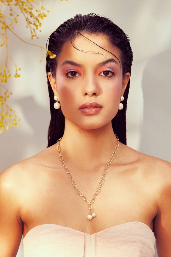 Buy Anaash Pearl Pendant Necklace Online | Aza Fashions