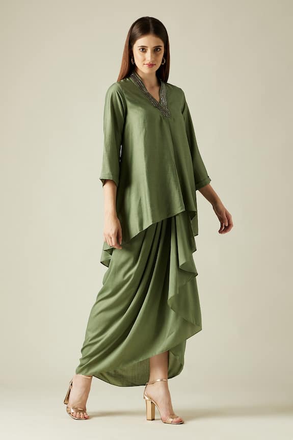 Buy Aakaar Green Cotton Silk Asymmetric Tunic And Draped Skirt Set ...