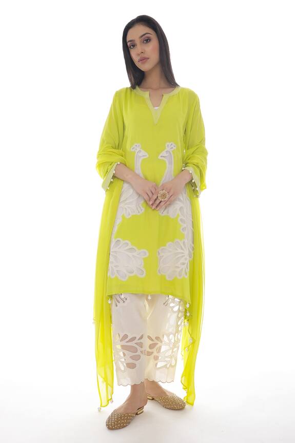 Buy Pooja Rajpal Jaggi Green Modal Peacock Applique Kurta Set Online ...