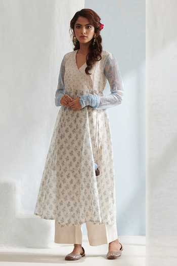 Buy Weaver Story White Cotton Handloom Chanderi Angarkha Set Online ...