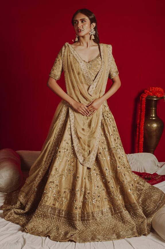 Buy Aangan by Parul Gold Dupion Jaal Embroidered Lehenga Set Online ...