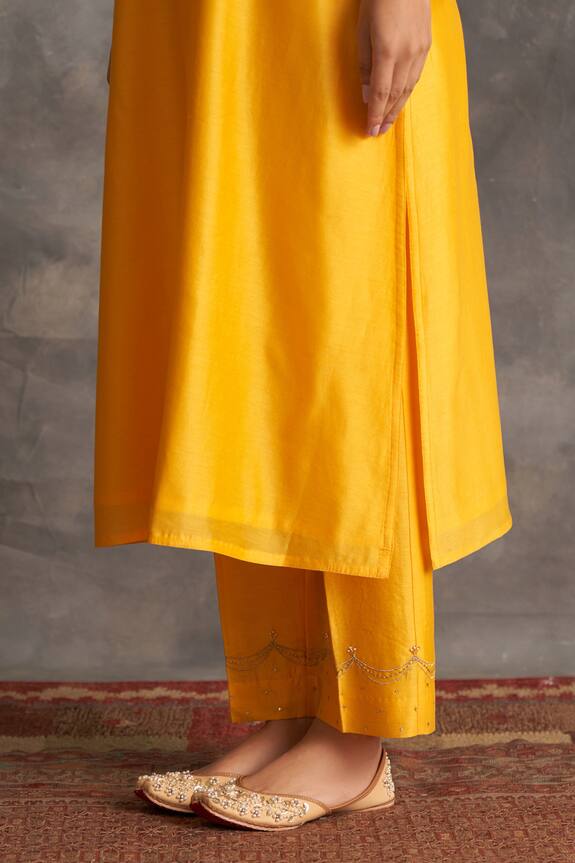 Buy Anantaa by Roohi Yellow Silk Chanderi Pants Online | Aza Fashions