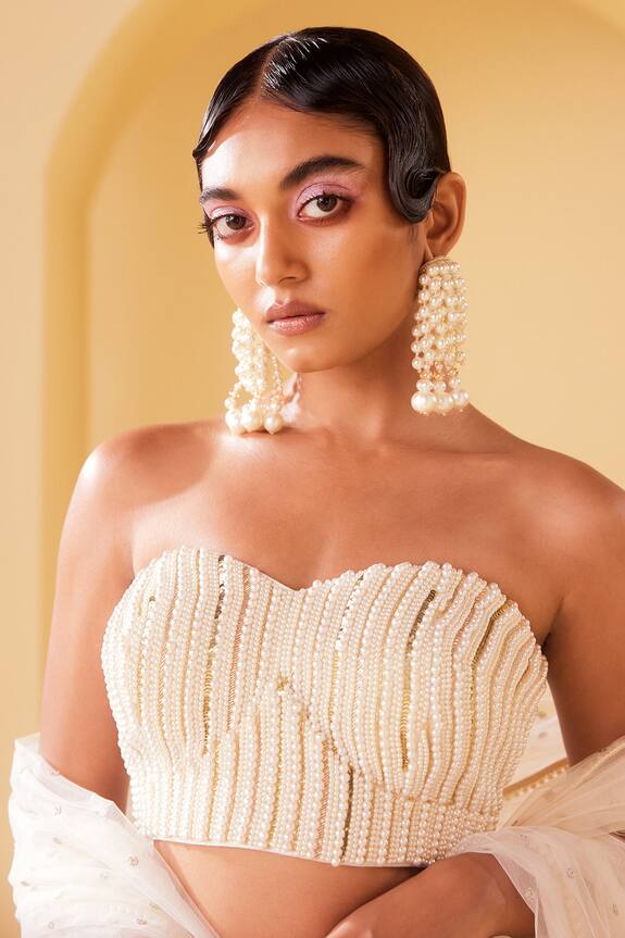 Buy Chamme and Palak White Organza Basket Of Tulips Embroidered Lehenga ...