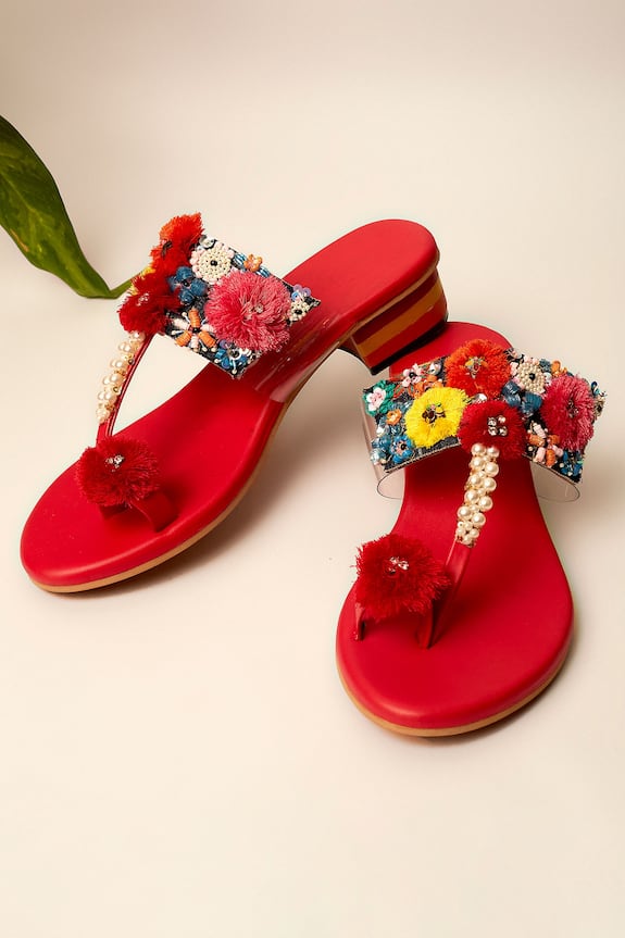 Buy Kanyaadhan by DhirajAayushi Genuine Leather Floral Embroidered Toe ...