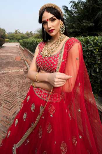 Buy Keerthi Kadire Raw Silk Embroidered Lehenga Set Online | Aza Fashions
