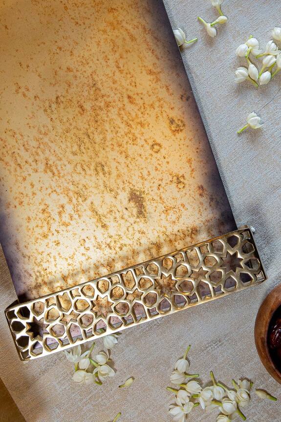 Buy Logam Leila Tray Online | Aza Fashions