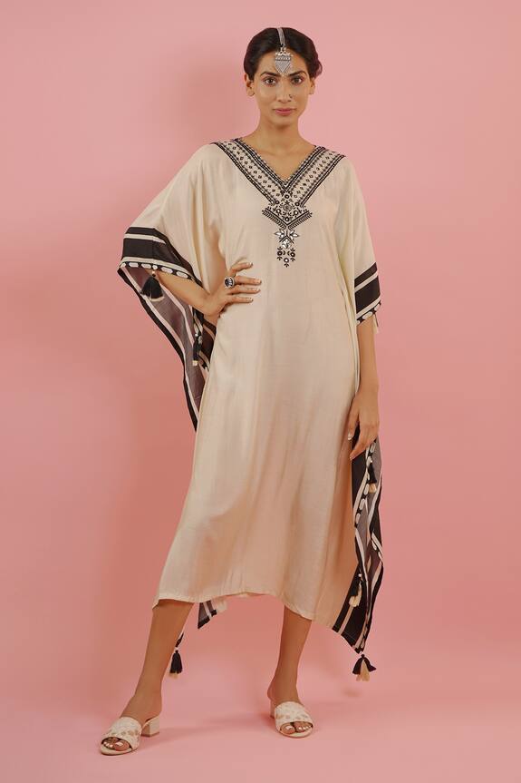 Buy Avaha Ivory Muslin Floral Print Draped Kaftan Online | Aza Fashions