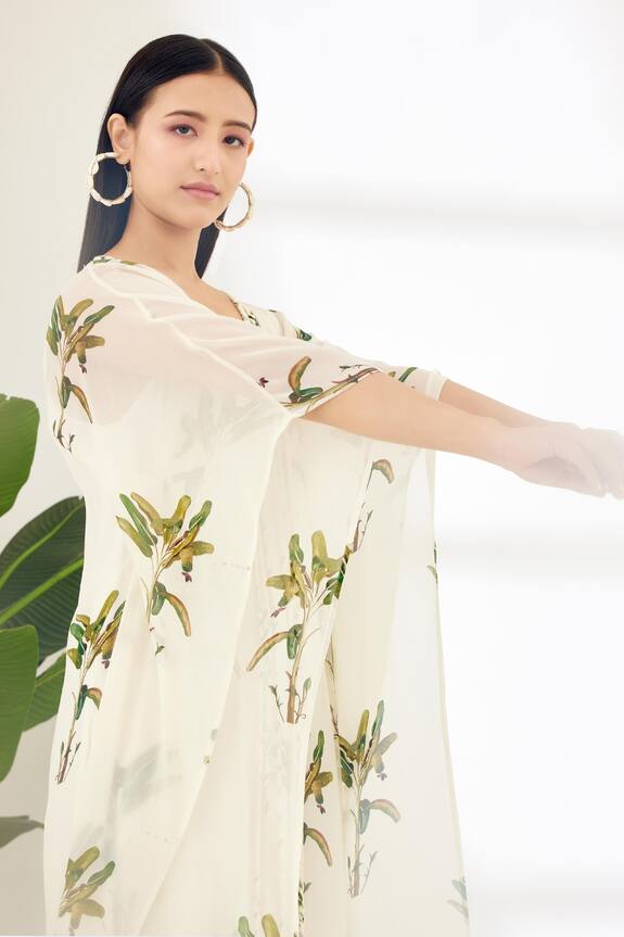 Buy Nikasha Off White Georgette Banana Tree Hand Painted Kaftan Online ...
