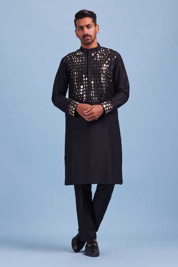 Buy DiyaRajvvir Black Cotton Silk Embroidered Kurta Set Online | Aza ...