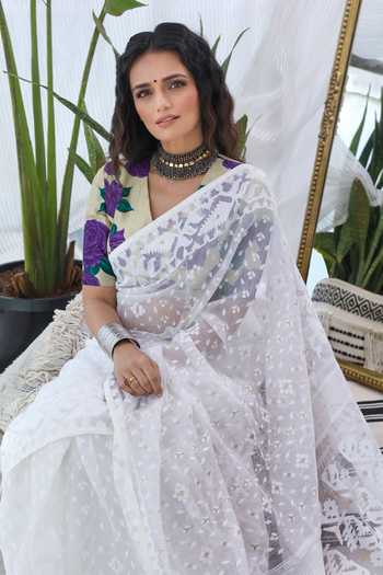 Buy Pranay Baidya White Cotton Jamdani Saree Online | Aza Fashions