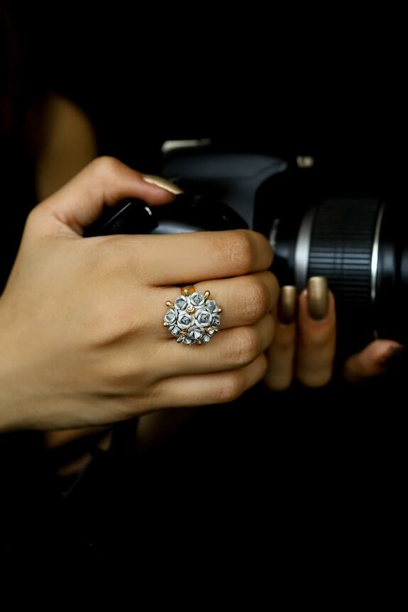 Buy Phiroza Bead Ring Online | Aza Fashions