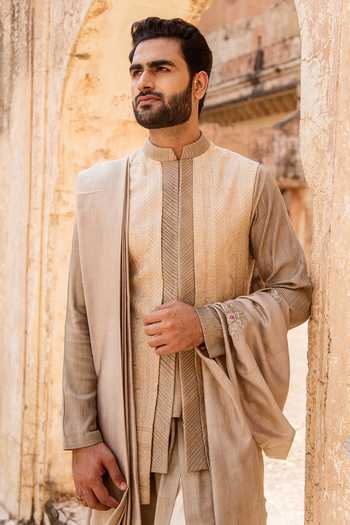 Buy Soniya G Grey Silk Embroidered Bundi And Kurta Set Online | Aza ...