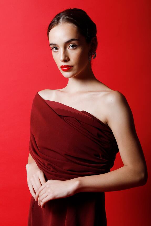 Buy Swatee Singh Red Crepe Draped Tube Gown Online | Aza Fashions