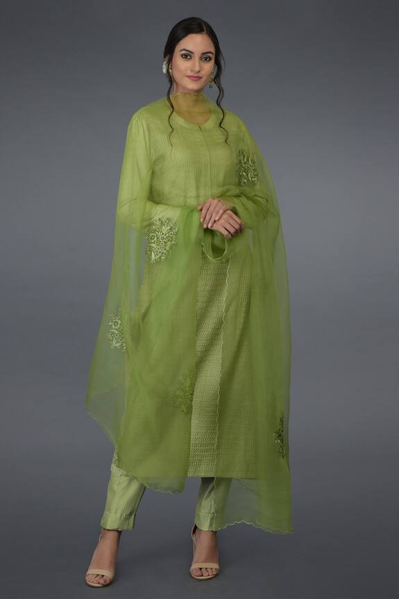 Buy Talking Threads Green Pintuck Kurta Set Online | Aza Fashions