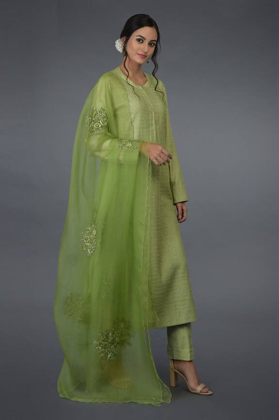Buy Talking Threads Green Pintuck Kurta Set Online | Aza Fashions