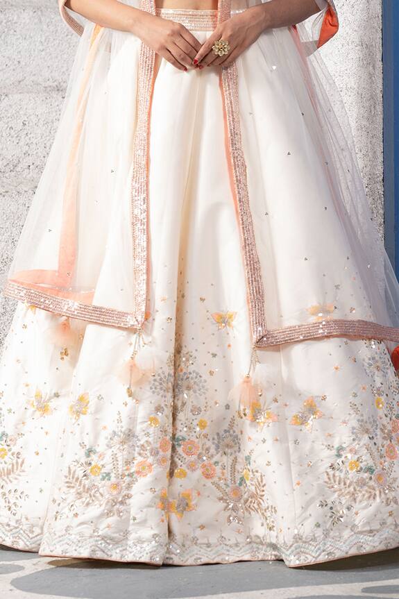 Buy Tamaraa By Tahani White Silk Taffeta Embroidered Lehenga Set Online ...