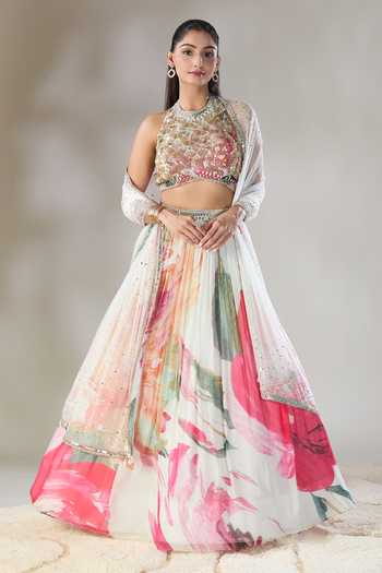 Basanti – Kapde Aur Koffee | Designer Kurta Sets, Lehengas and ...