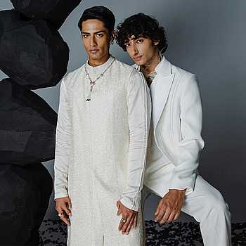 Festive Shop | Get Upto 70% Off at Aza Fashions