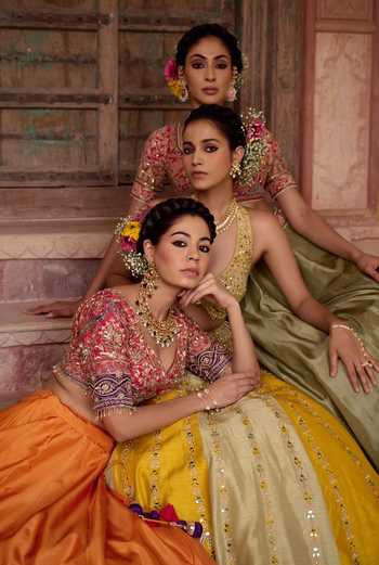 Shop Luxury Designer Womenswear Collection Online at Aza Fashions