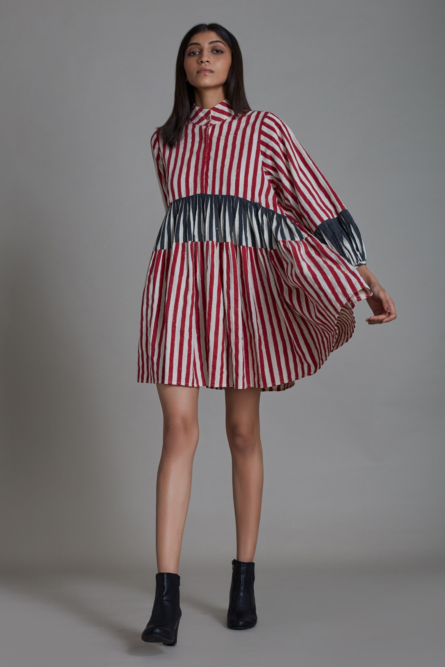 Buy Mati Off White Cotton Uno Stripe Pattern Dress Online | Aza Fashions