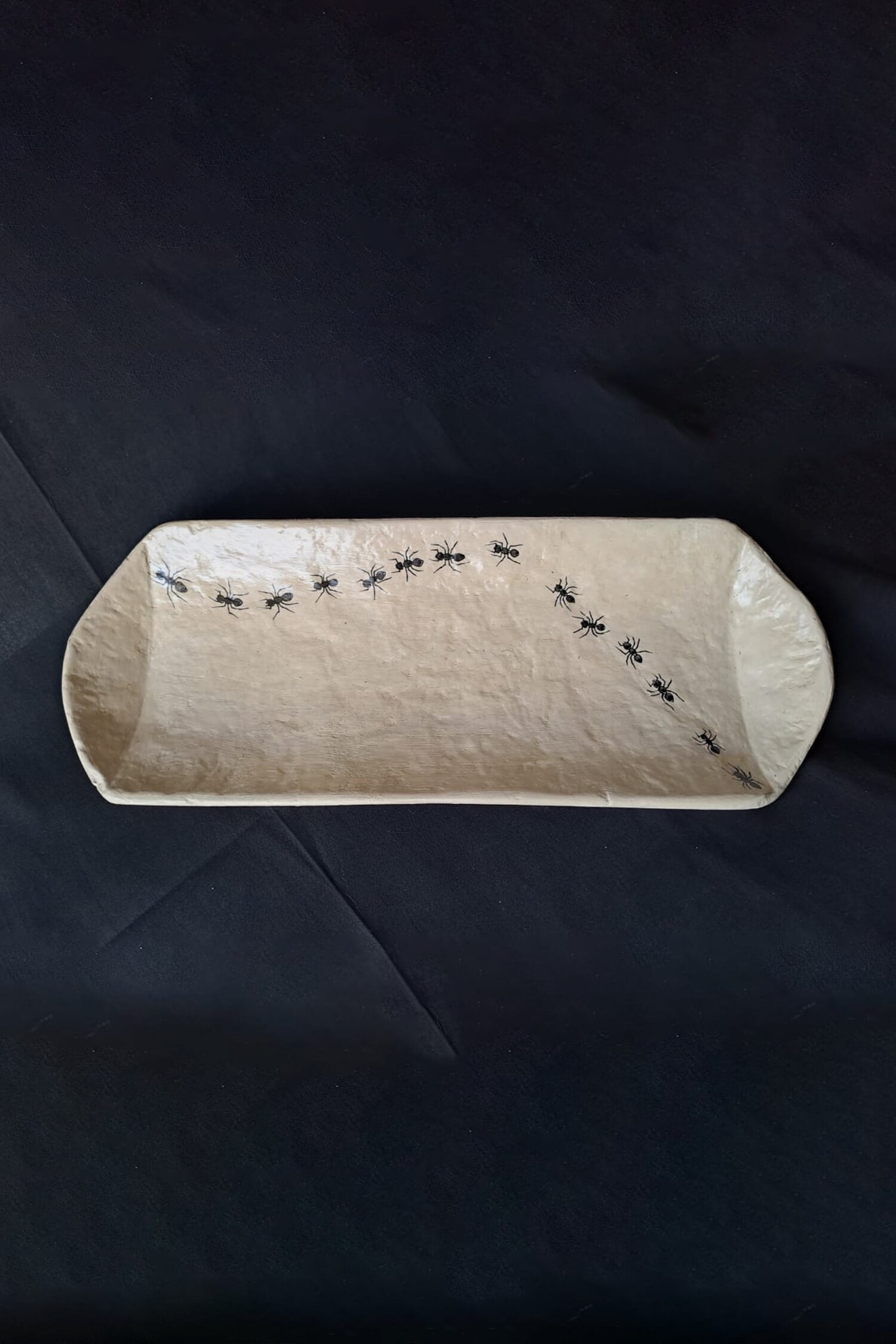 Buy ARANYA EARTHCRAFT Ant Platter Online | Aza Fashions