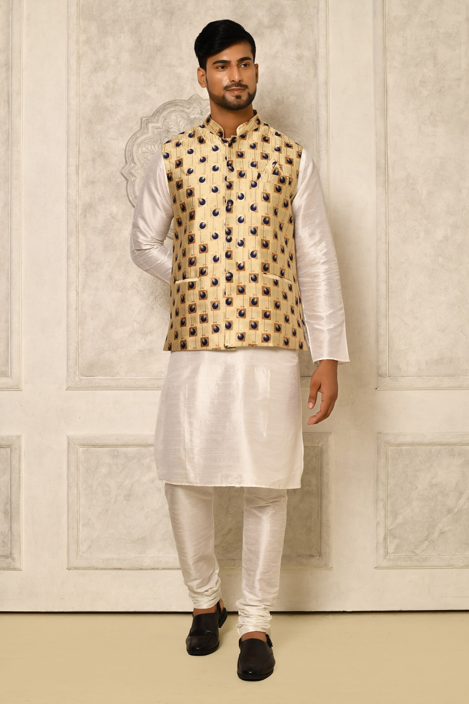 Buy Naintara Bajaj Cream Dhupion Raw Silk Contrast Moon Pattern Bundi ...