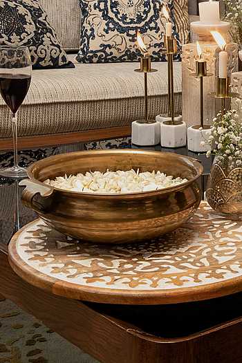 Buy Amoli Concepts Brass Round Shaped Urli Online | Aza Fashions