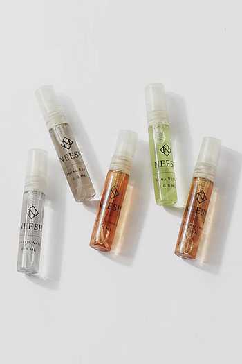Buy Neesh Gentleman Closet Spray Perfume - Extrait De Parfum - Set Of 5 ...