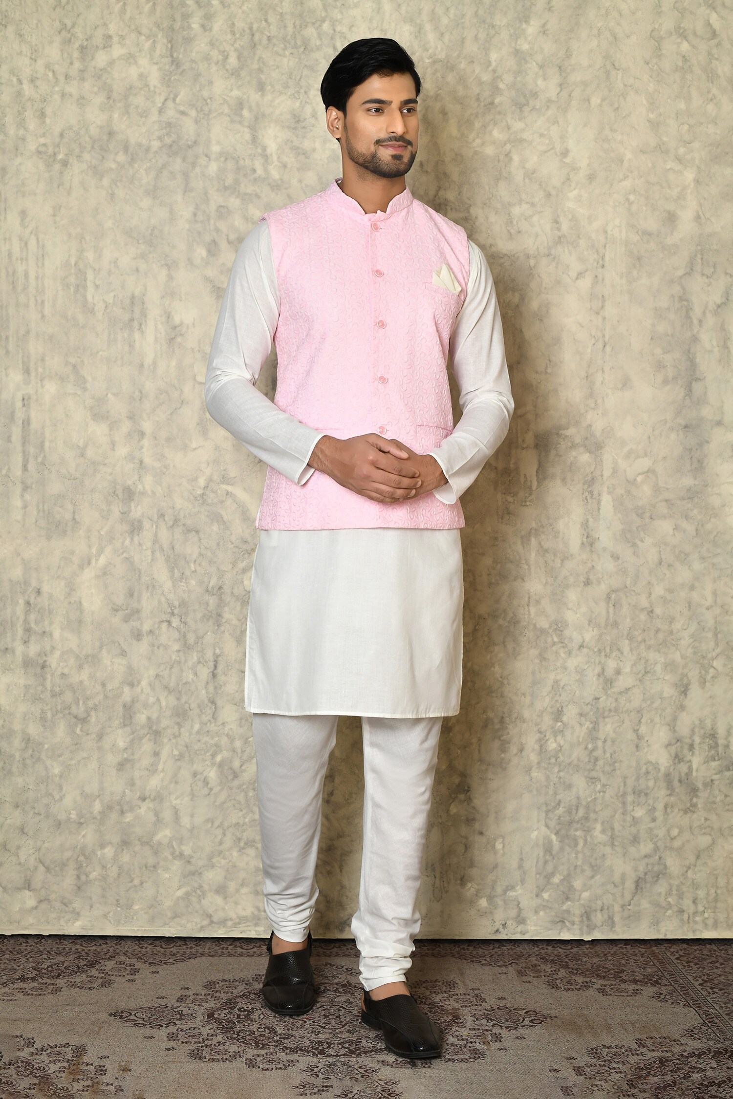 Buy Naintara Bajaj Pink Silk Blend Floret Chikankari Work Bundi Online ...