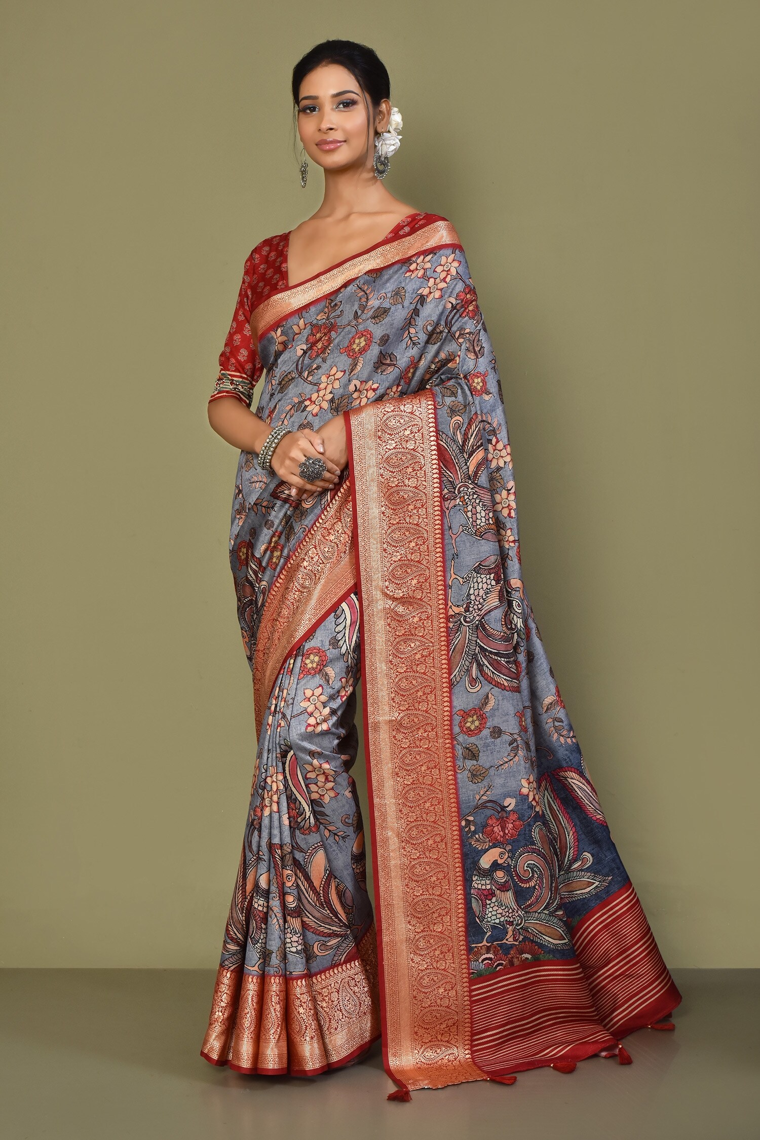 Buy Samyukta Singhania Grey Dola Silk Mor Bagh Kalamkari Print Saree ...