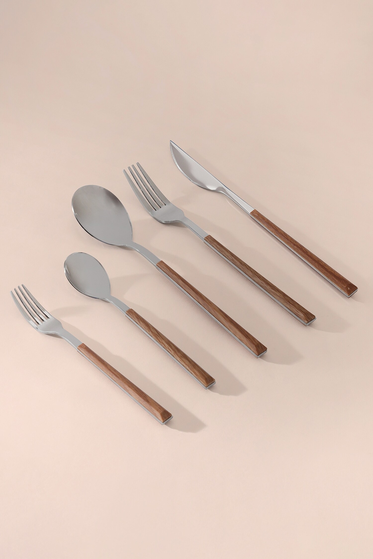 Buy Table Manners Wood And Steel Cutlery Set Online | Aza Fashions