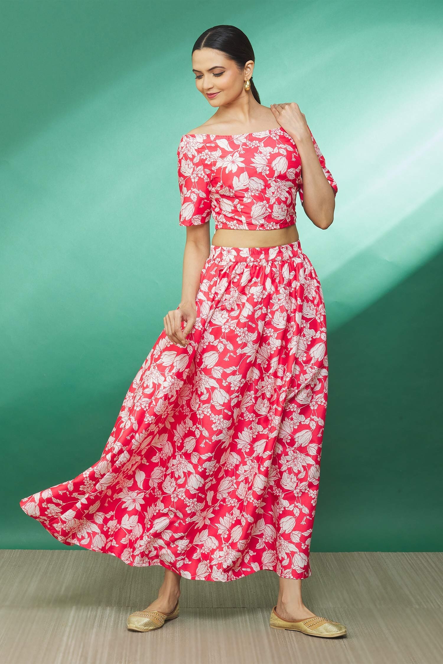Buy Samyukta Singhania Red Poly Silk Floral Print Crop Top And Skirt