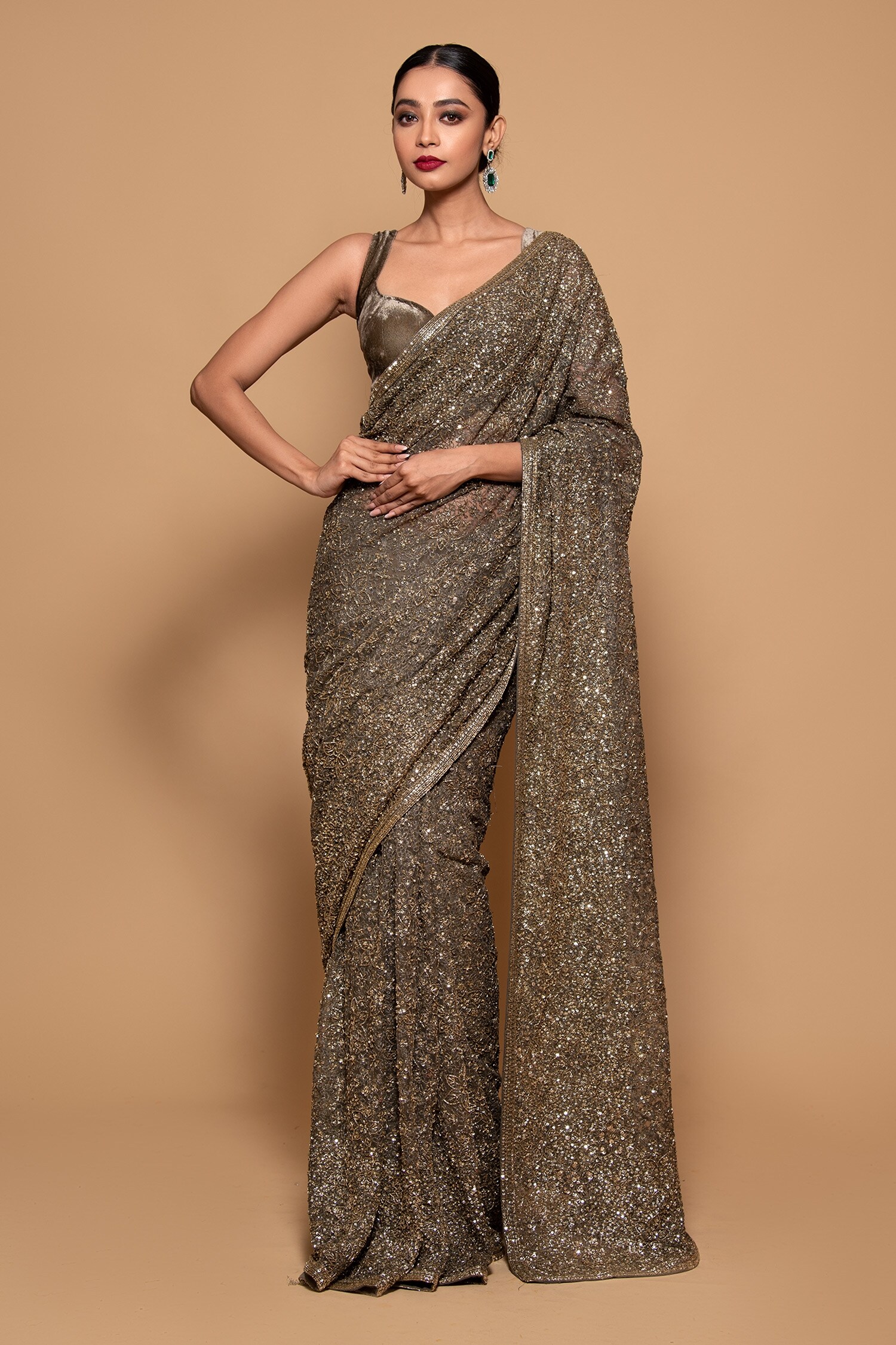 Buy Pallavi Poddar Green Luka Chupi Embellished Saree With Velvet ...