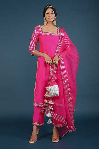Buy Pomcha Jaipur Pink Square Neck Kurta Pant Set Online | Aza Fashions