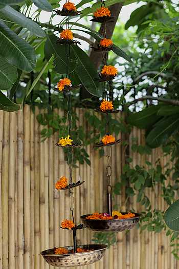 Buy Amoli Concepts Hanging Lotus Design Urli Online | Aza Fashions