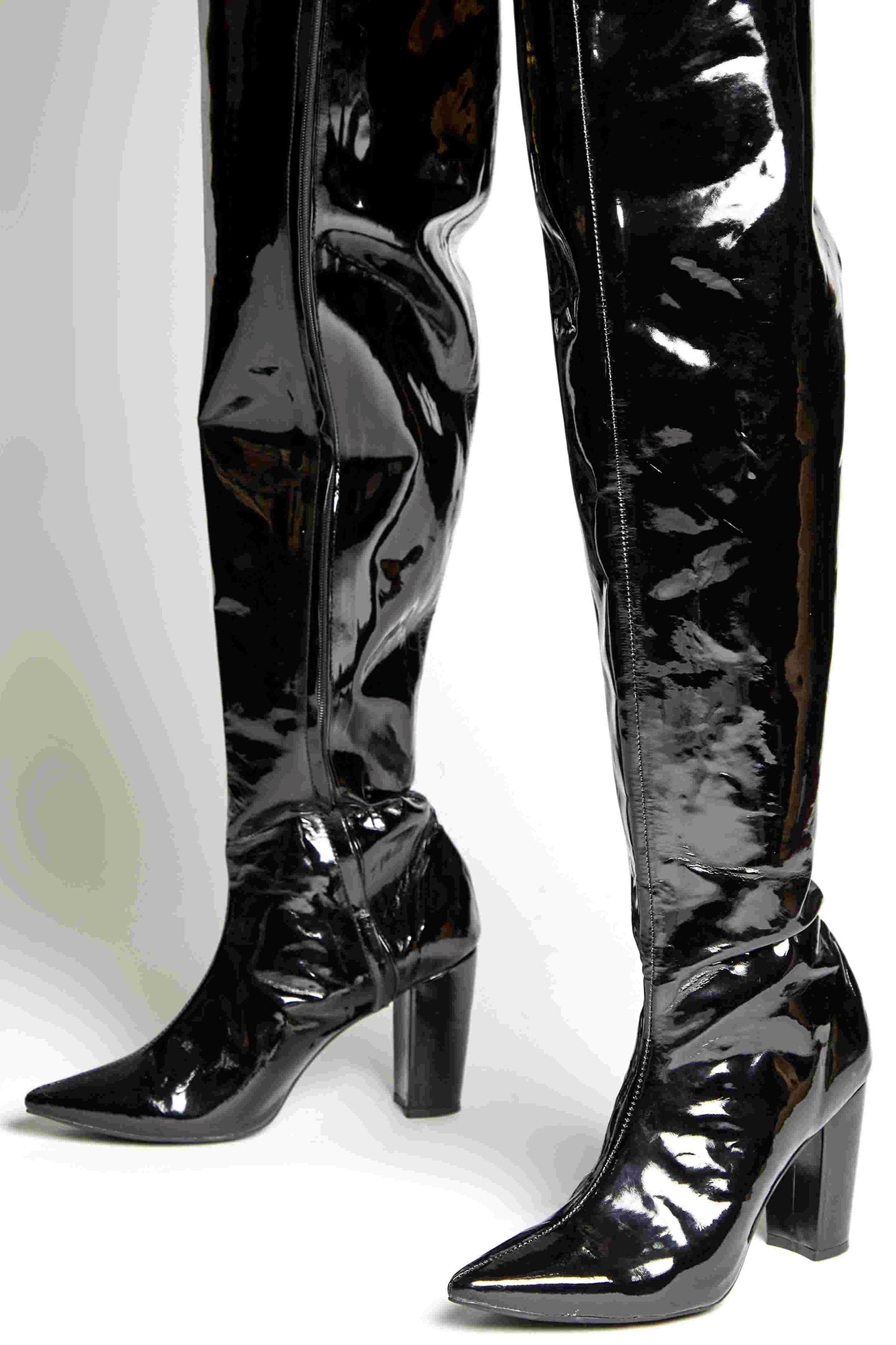 Buy Tiesta Faux Leather High Knee Black Patent Boots Online | Aza Fashions