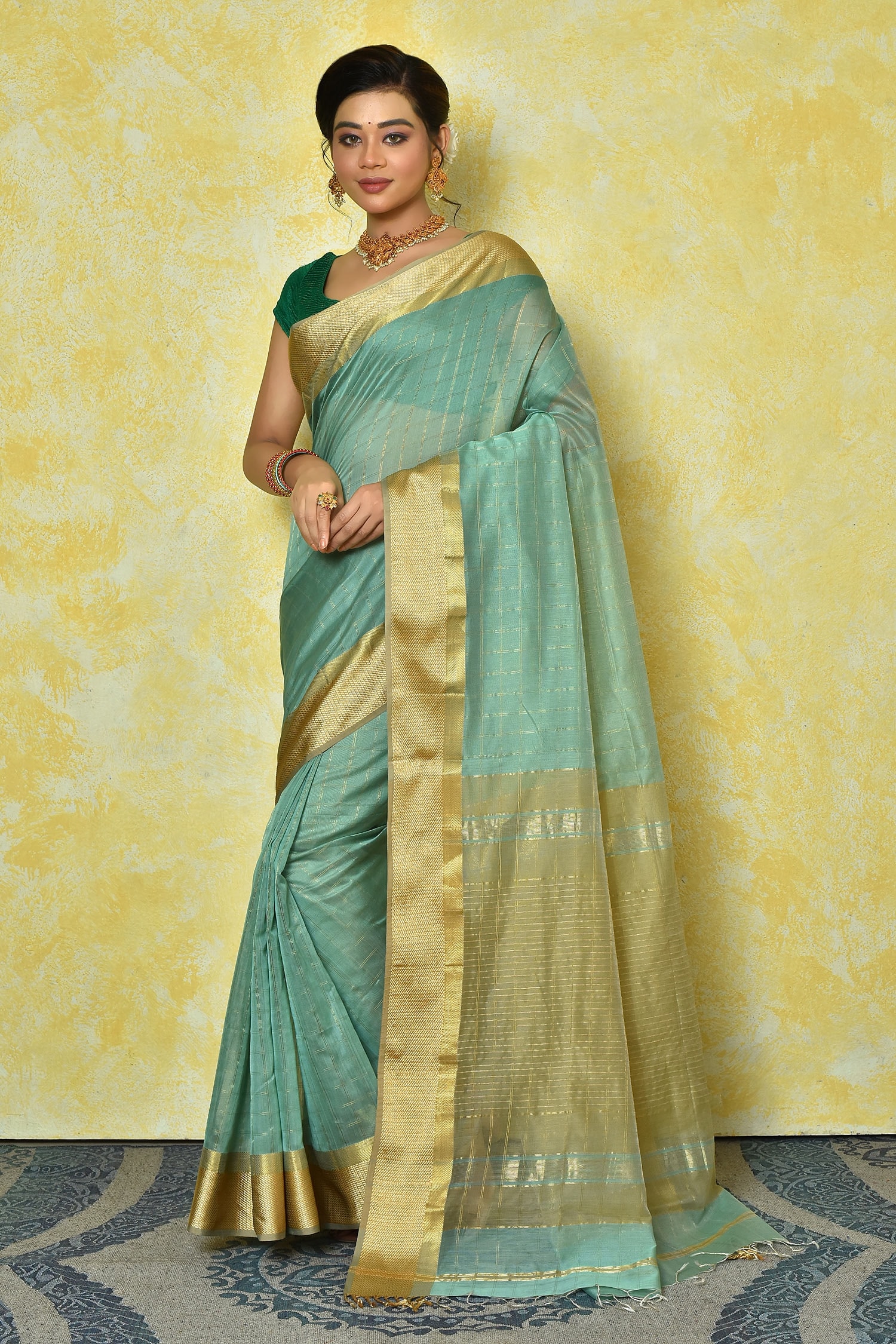 Buy Samyukta Singhania Green Chanderi Geometric Pattern Saree Online ...