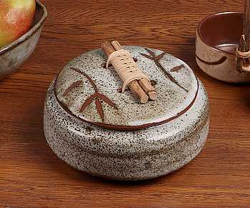 Buy Nakshikathaa - Homeware Roti Box With Lid Online | Aza Fashions